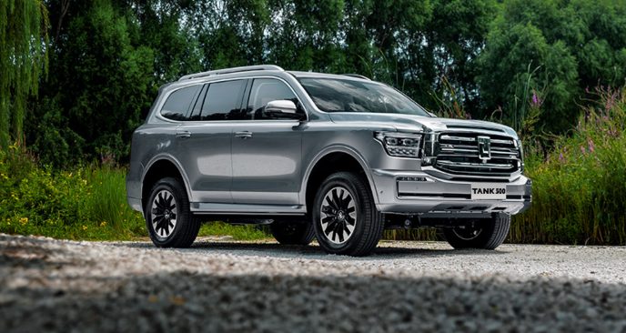 TANK: Lujo, versatilidad y tecnología en SUV grande de avanzada